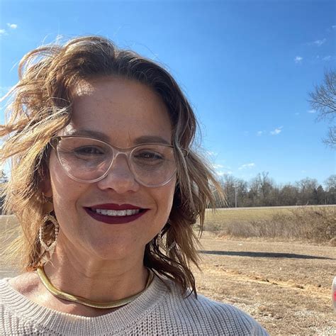 Clarie Dennis Youtube