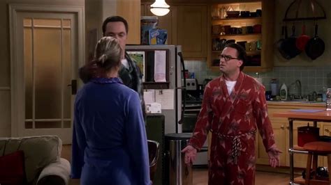 Kussszene Zwischen Sheldon Und Penny