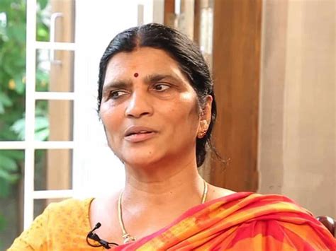 Lakshmi Parvati Sensational Comments On Balakrishna బాలయ్యని చూస్తుంటే