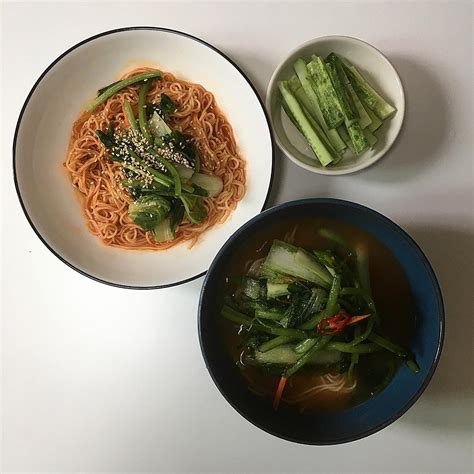 잘먹는코끼리 🐘 더운 여름에는 물김치국수 And 비빔국수 조합 사랑이죵🥳