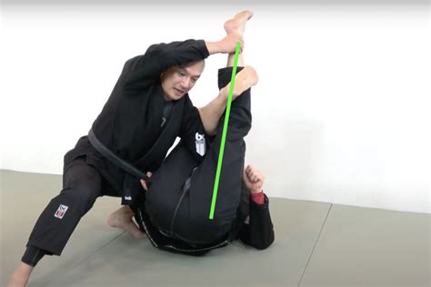 Learn The Defenses Bjj Tutorial From Infighting Burnaby Infighting