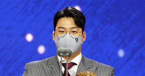 연봉 5억5000만원 강백호 Kbo 역대 5년차 최고 연봉 타이