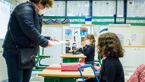 Indre Et Loire Le Masque Anti Covid à Nouveau Obligatoire Dans Les