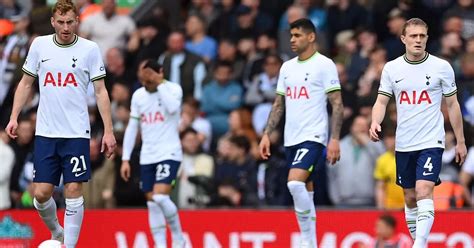 Gary Neville Names Two Players At Fault For Shambles Tottenham Performance Against Liverpool