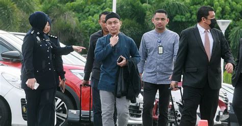 PU Azman Kena Dakwa Kes Seksual Lagi Berita Harian