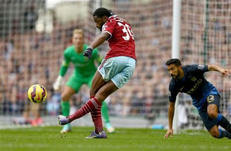 5 Football Skill Moves You Rarely See On The Pitch Slide 1 Of 5