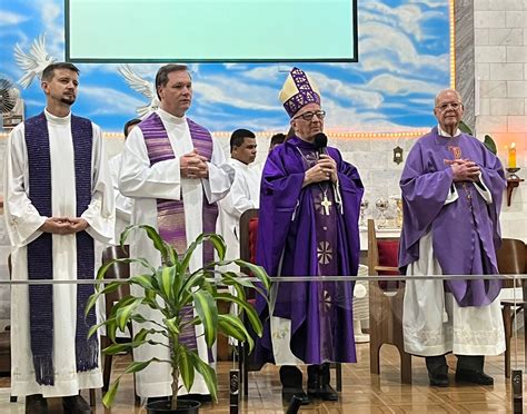 Padre Nelson celebra anos de sacerdócio