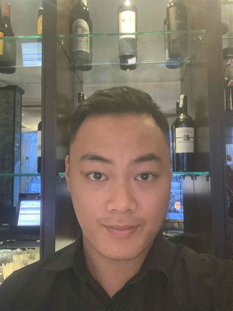Hồ Sơ Online Nguyễn Minh Hoàng Trưởng Ca Giám Sát Giám Sát Nhà Hàng