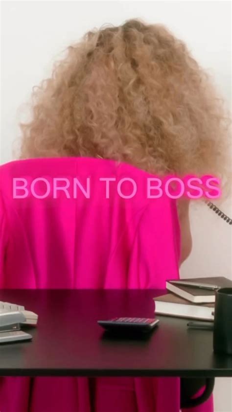 Khloe Kardashian Flaunts Trim Figure In Super Tight Pink Dress And Boasts