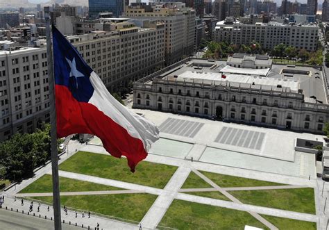 Banco Mundial Vuelve A Reducir Sus Expectativas Para El Pib De Chile En