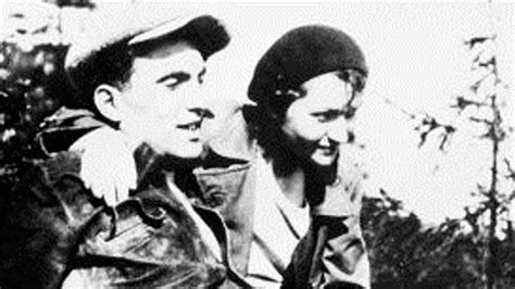 El Periodista Ahorcado Por Los Nazis Las Torturas El Horror Y El
