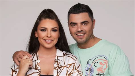 Béci és Norina összetart