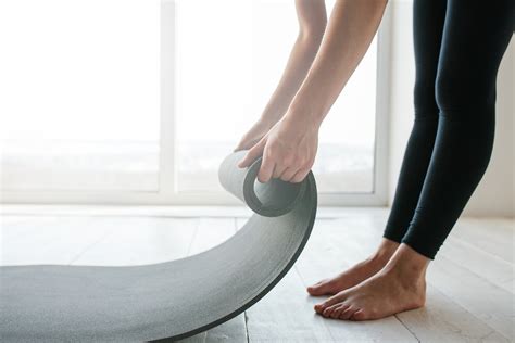 Yoga And Incontinence Poses To Reduce Incontinence Symptoms Hcd