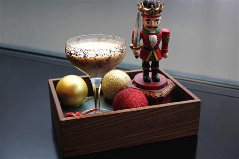 Christmas Cocktail Recipes British Gq British Gq