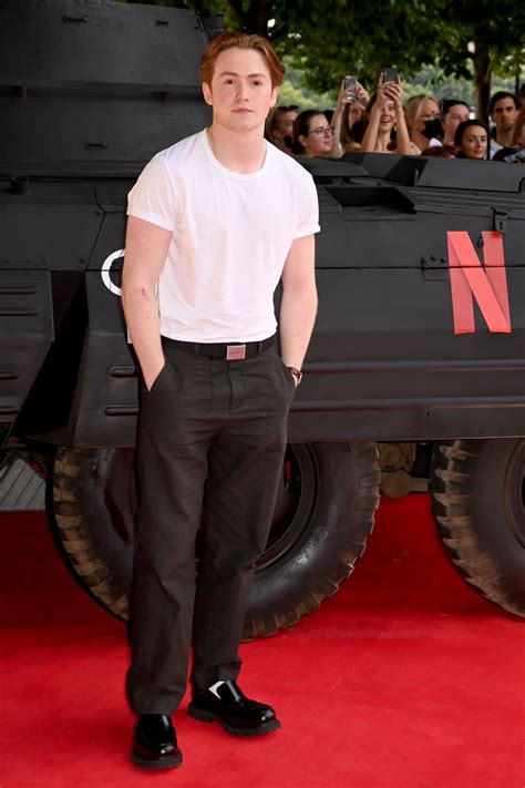 Kit Connor Updates On Twitter 📲 Kit Connor Kit Connor At The Gray Man Netflix Premiere In
