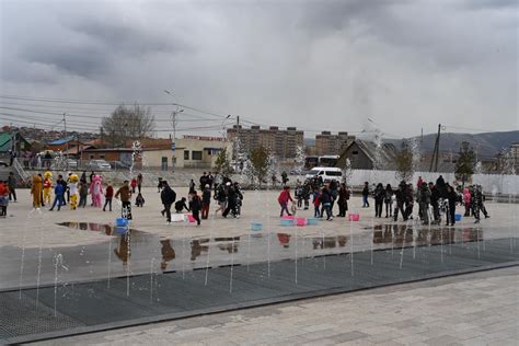 Х Нямбаатар Хүүхэд залуучуудын театр орчимд спортын цогцолбор тусгай