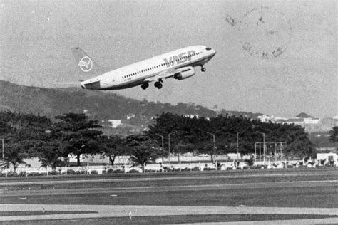 Sequestro do Voo 375 retoma crime histórico avião real 24 12 2022