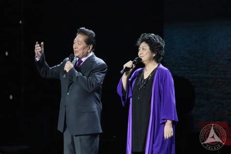 让爱的分贝响亮：华语名主播公益朗诵会圆满举行