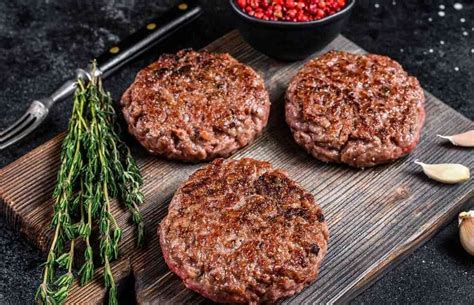 Receitinha deliciosa de hambúrguer caseiro Revista Café
