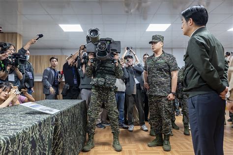 共軍環台軍演 賴總統：與國軍站在第一線守護國家安全 蕃新聞