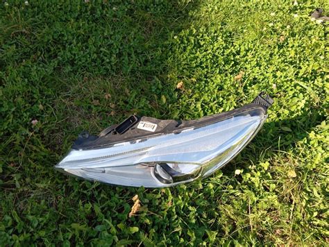 Lampa reflektor lewy przód Ford Focus MK Lift Xenon Skrętny Oryginał Radom OLX pl