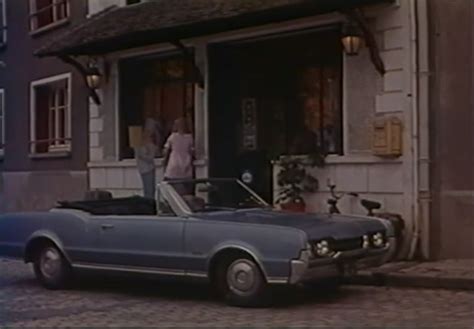 IMCDb Org 1967 Oldsmobile 442 Convertible In Clodo 1971