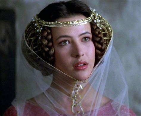 Pin By Lady G On • Medieval • Medieval Hairstyles Renaissance