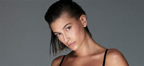 Hailey Bieber Looks Red Hot In Victorias Secrets New Holiday Lingerie