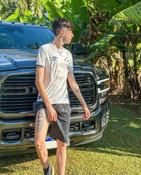 Zanella Fotos De Atores Famosos Garotos Sensuais Fotos De Cabelo