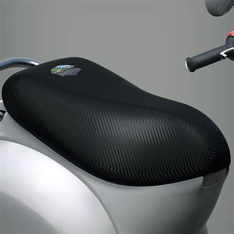 Carbon Fiber Motorcycle Seat Rain Cover Leather Motorcycle Seat Rain