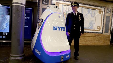 Нью Йорк хотод цагийн 9 ам долларын түрээсийн өртөгтэй робот цагдаа ажиллаж эхэлжээ Мэдээ