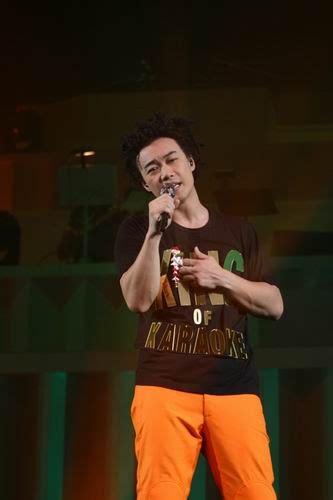 陈奕迅全世界失眠意义陈奕迅全世界失眠意思 随意云