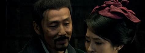 李小冉的胸、許晴的臀、殷桃的腰，這些中年女星性感起來迷死人 每日頭條