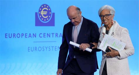 Cambio Actual En La Política Monetaria Del Bce