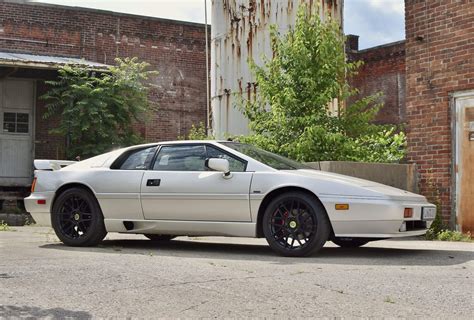 Place Bid 1988 Lotus Esprit Turbo Commemorative Edition Pcarmarket