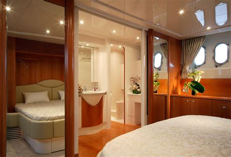 Heritage Yachts Ladenstein Yacht