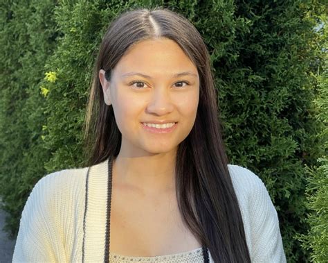 Caroline Elise Gacutan Ma Registered Psychotherapist Asian Mental