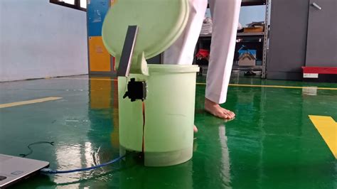 Automatic Trash Bin Arduino Project Youtube