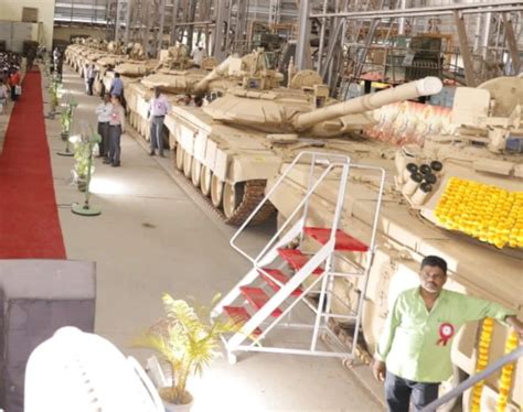 Details Emerge Indian T 90 Bhishma Mk Iii Tank Features Domestic Upgrades