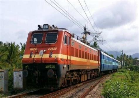 Trains Cancelled List Irctc Cancels 498 Trains Today February 20