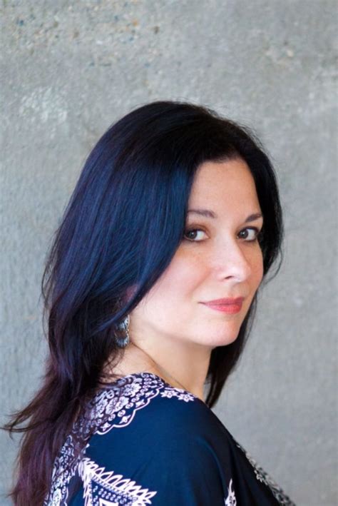 Alternative Folk Artist Allysen Callery Live At Linden Place Mansion