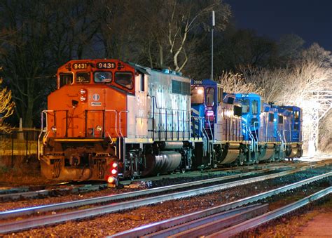 Railpicturesca James Gardiner Photo Sor 597′s Power Has Paused Momentarily On The Switching