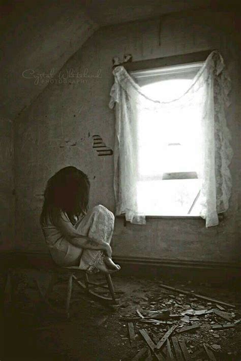 Pin By Co Ju On Psyche Horror Photography Dark Art Photography