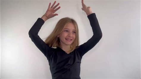 Carolina Chiele 9 Anos Youtube