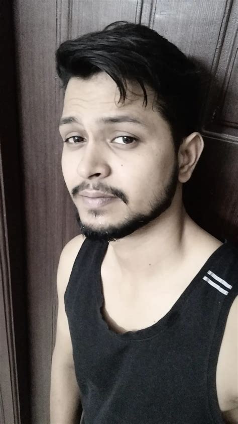 Wajid Yoooo App