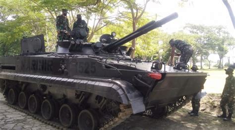 Batalyon Tank Amfibi Gelar Latihan Sistem Kendali Senjata Tank