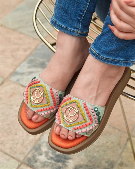 Fizzy Goblet Shop Handcrafted Footwear And Bags For Women