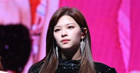 트와이스twice 정연 데뷔 후 첫 긴머리 쇼케이스