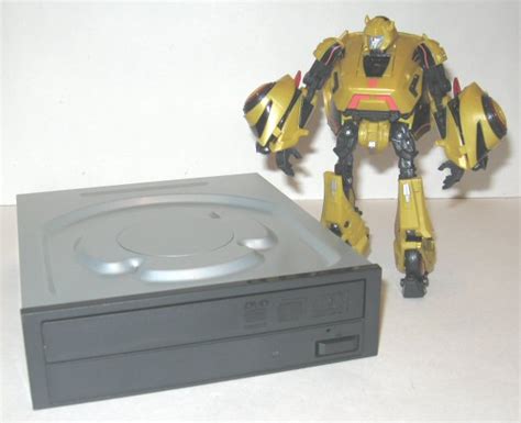 CDRLabs.com - Features - Sony Optiarc AD-7260S 24x DVD±RW/RAM - Reviews