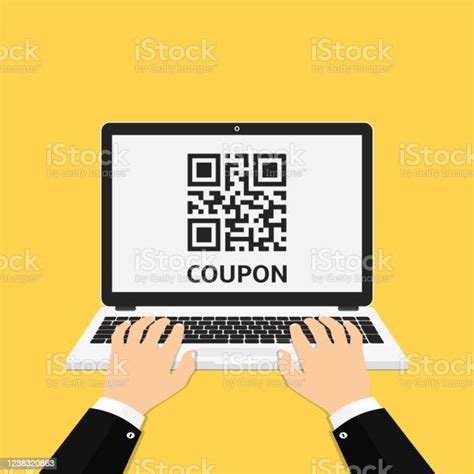 화면에 쿠폰 Qr 코드와 노트북을 사용하여 남자 손 벡터 그림입니다 Qr코드에 대한 스톡 벡터 아트 및 기타 이미지 Qr코드